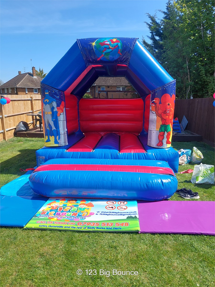Superhero Package 5 - Bouncy Castle + Giant 4 in a Row, Giant Tumbling ...